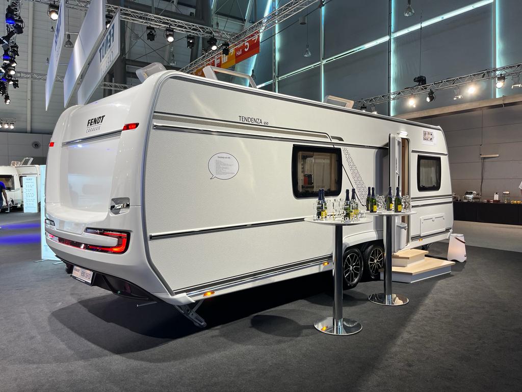 MODEL 2023 PRZYCZEPA KEMPINGOWA FENDT TENDENZA 650 SFD 2023 Center-Camp